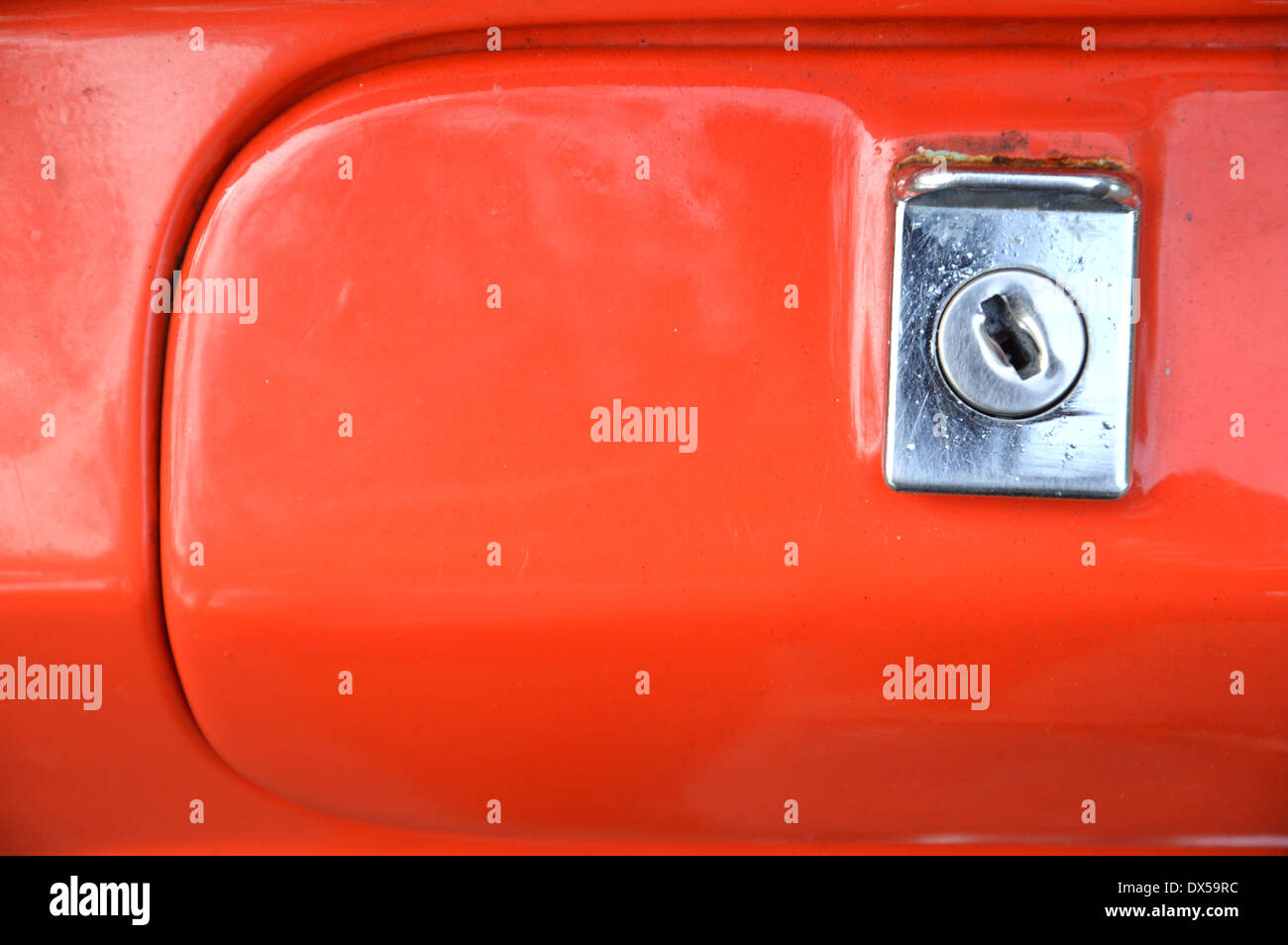 Entrance hole plate hi-res stock photography and images - Alamy