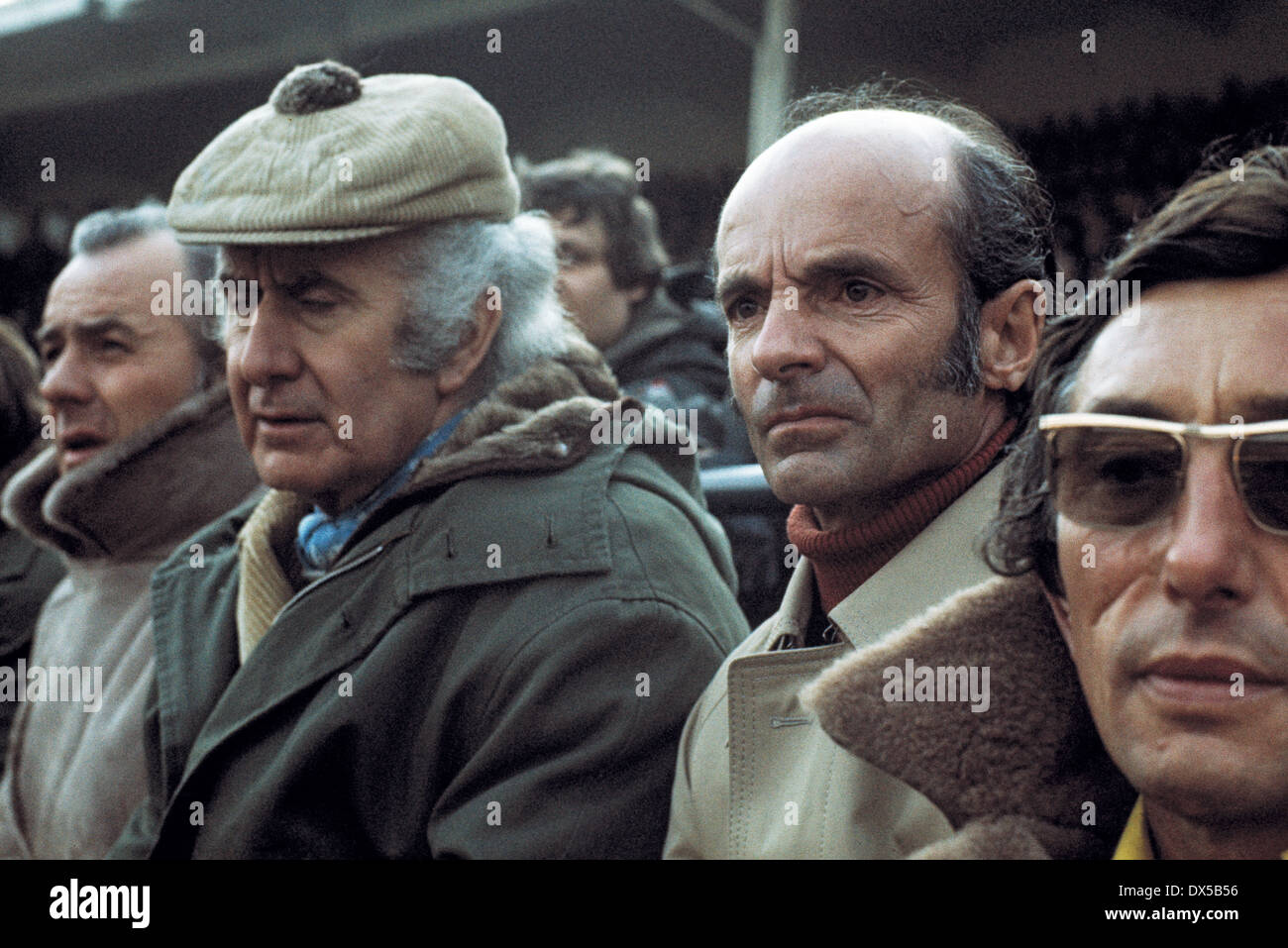 football, Bundesliga, 1974/1975, Radrennbahn Muengersdorf, 1. FC ...