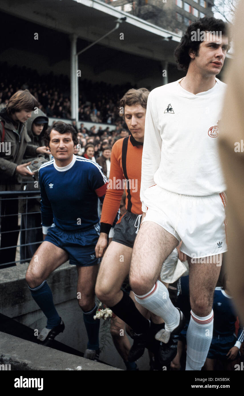 football, Bundesliga, 1974/1975, Radrennbahn Muengersdorf, 1. FC ...