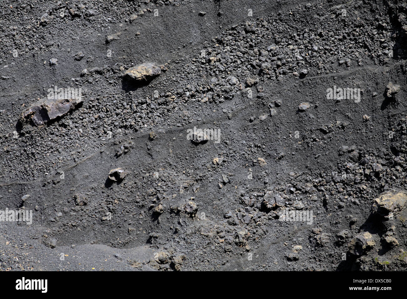 Roca negra hi-res stock photography and images - Alamy