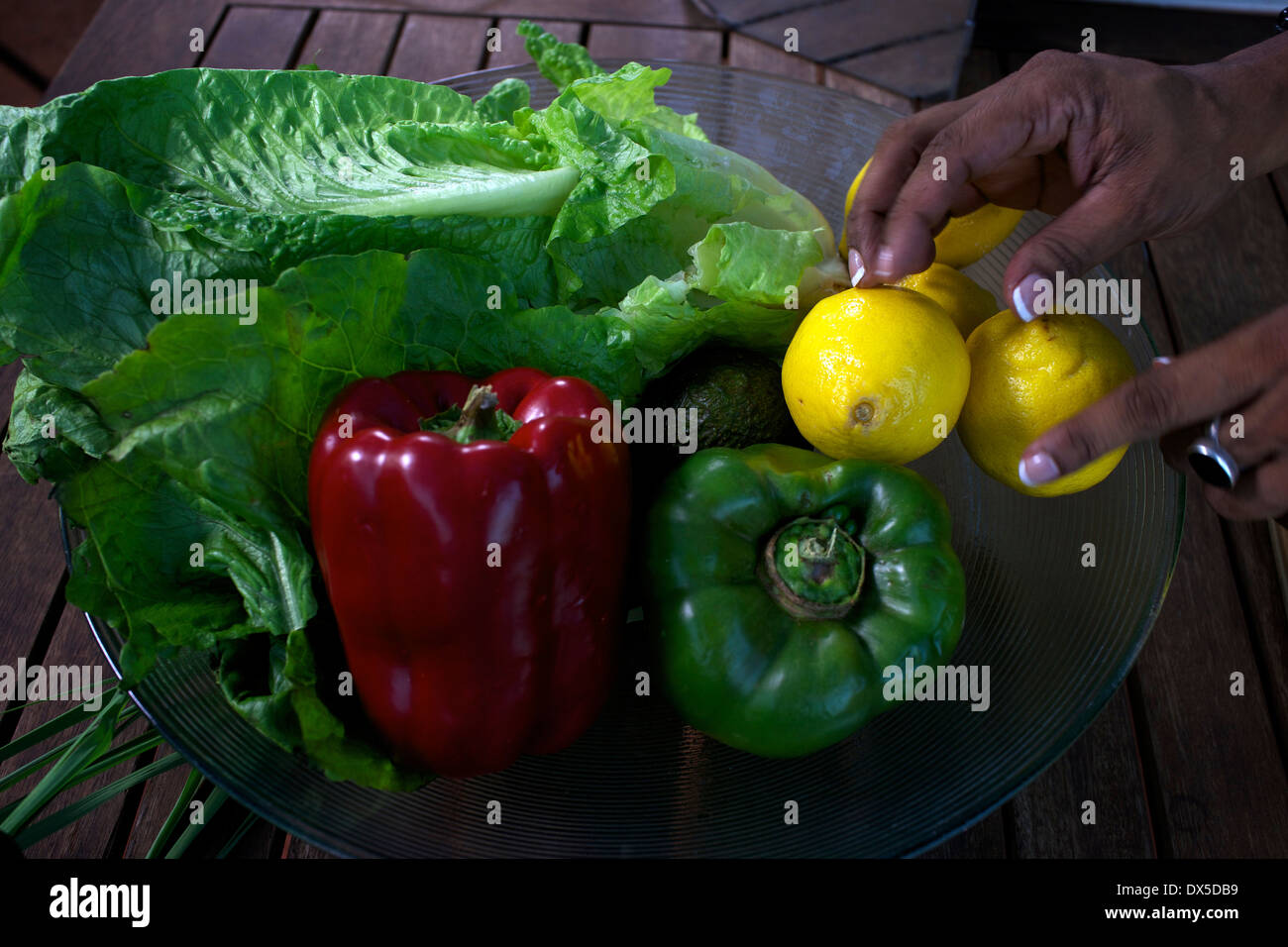 Aboriginal cooking australia hi-res stock photography and images - Alamy