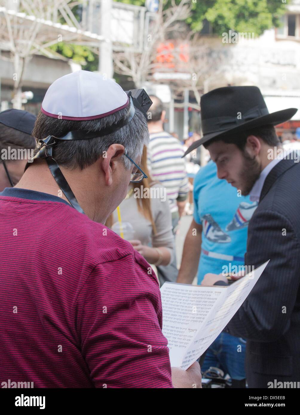 Chabad Lubawitscher advertising in the streets of Tel Aviv pictured 20. ...