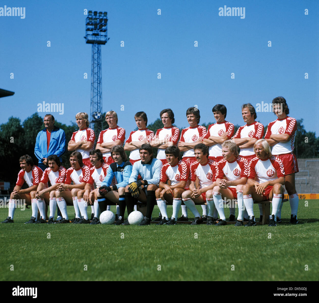football, Bundesliga, 1975/1976, Rot Weiss Essen, team presentation ...