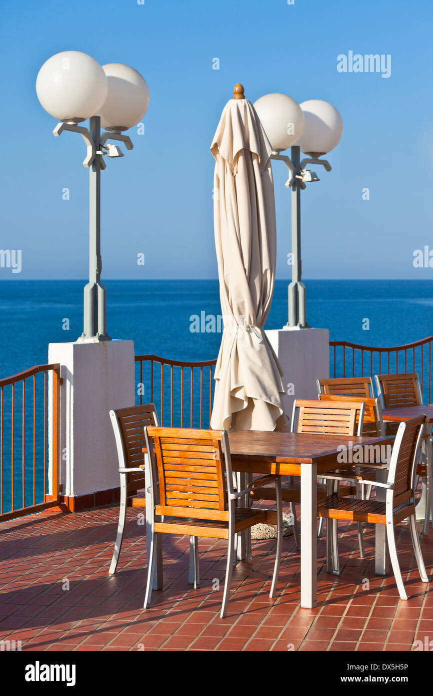 Vertical shot luxury resort hi-res stock photography and images - Alamy