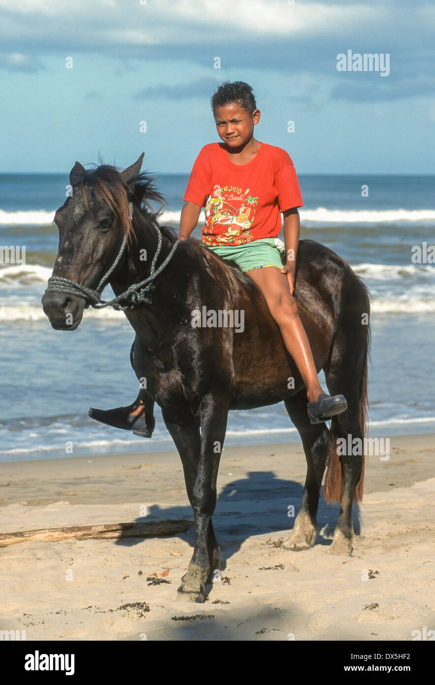 Garifuna children hi-res stock photography and images - Alamy