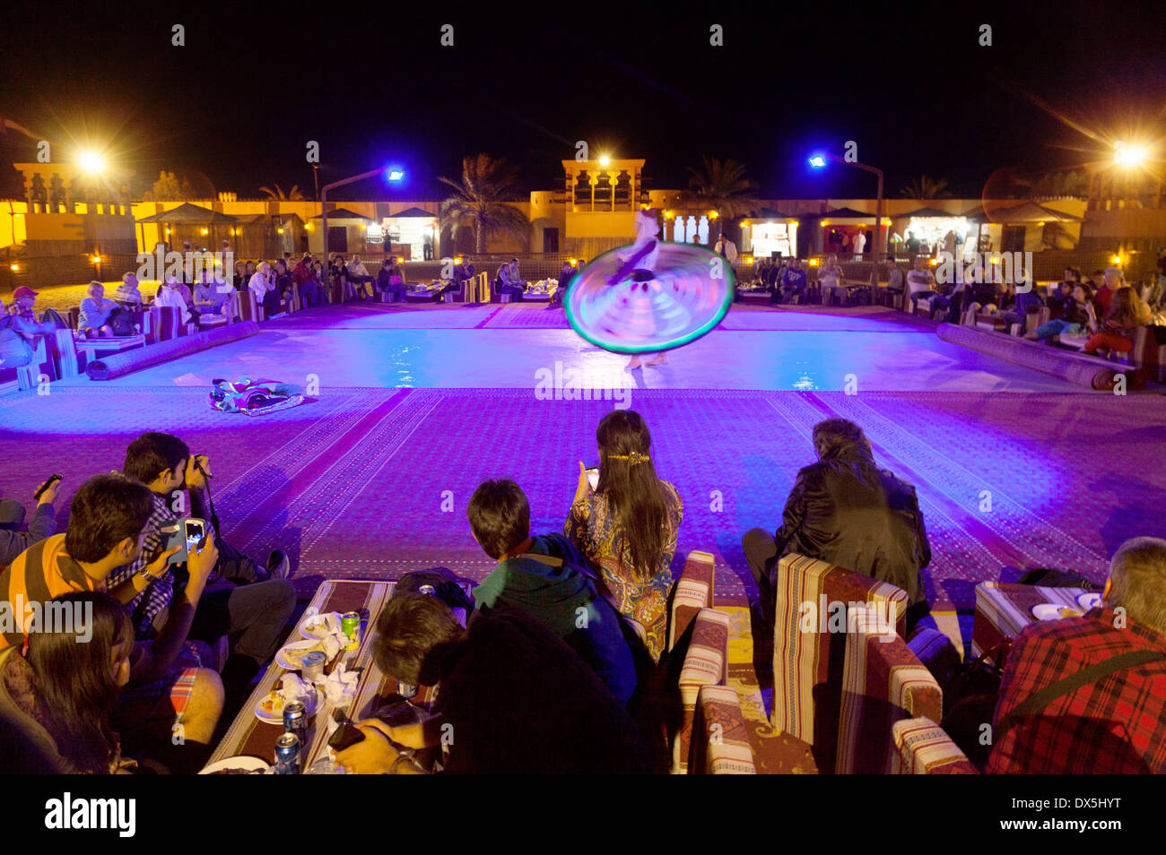 Arabic dance hi-res stock photography and images - Alamy