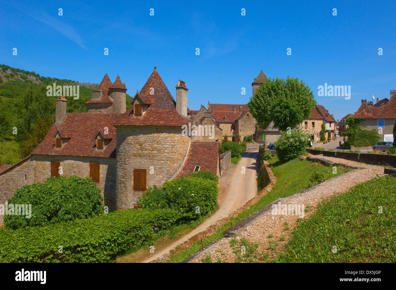 Autoire hi-res stock photography and images - Alamy