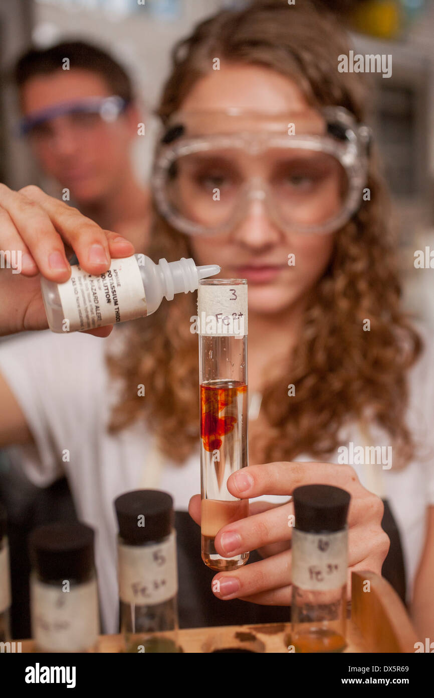 Precipitate test tube High Resolution Stock Photography and Images - Alamy