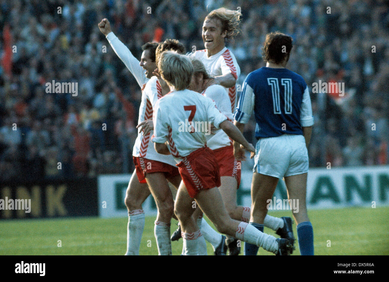 football, Bundesliga, 1976/1977, Georg Melches Stadium, Rot Weiss Essen ...