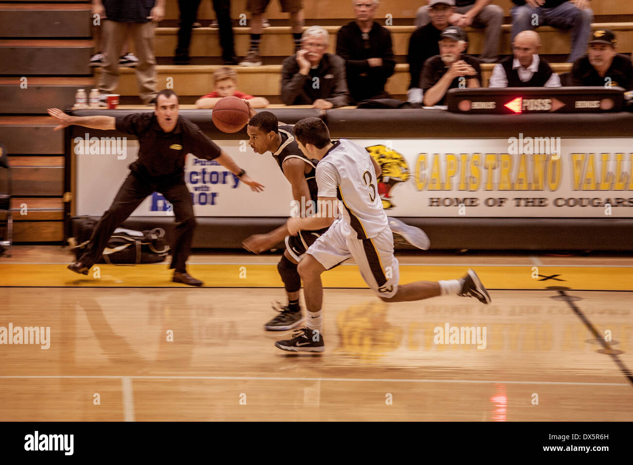 Coach yelling at player hi-res stock photography and images - Alamy