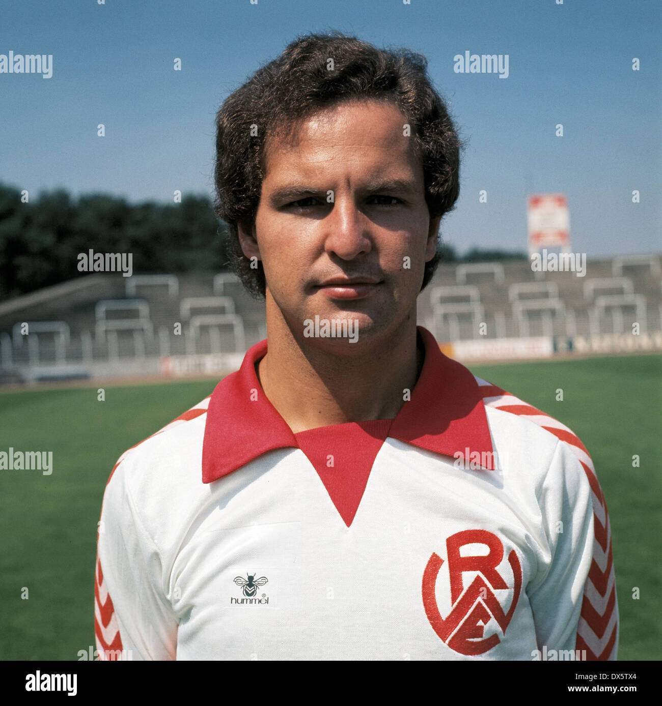 football, 2. Bundesliga Nord, 1977/1978, Rot Weiss Essen, team ...