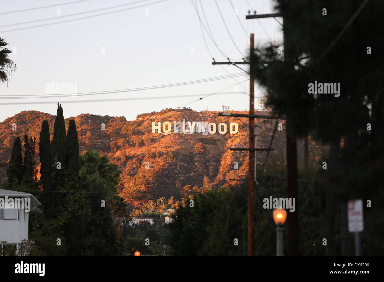 Part of the iconic Hollywood sign was missing on Thursday as it was ...