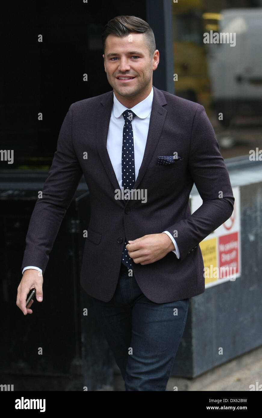 Mike Wright outside the ITV studios London, England - 26.10.12 Featuring: Mike Wright Where ...