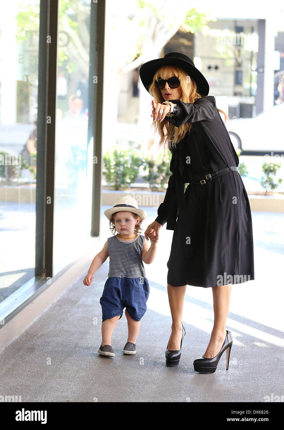 Rachel Zoe and son Skyler Rachel Zoe films a segment for her Reality TV ...