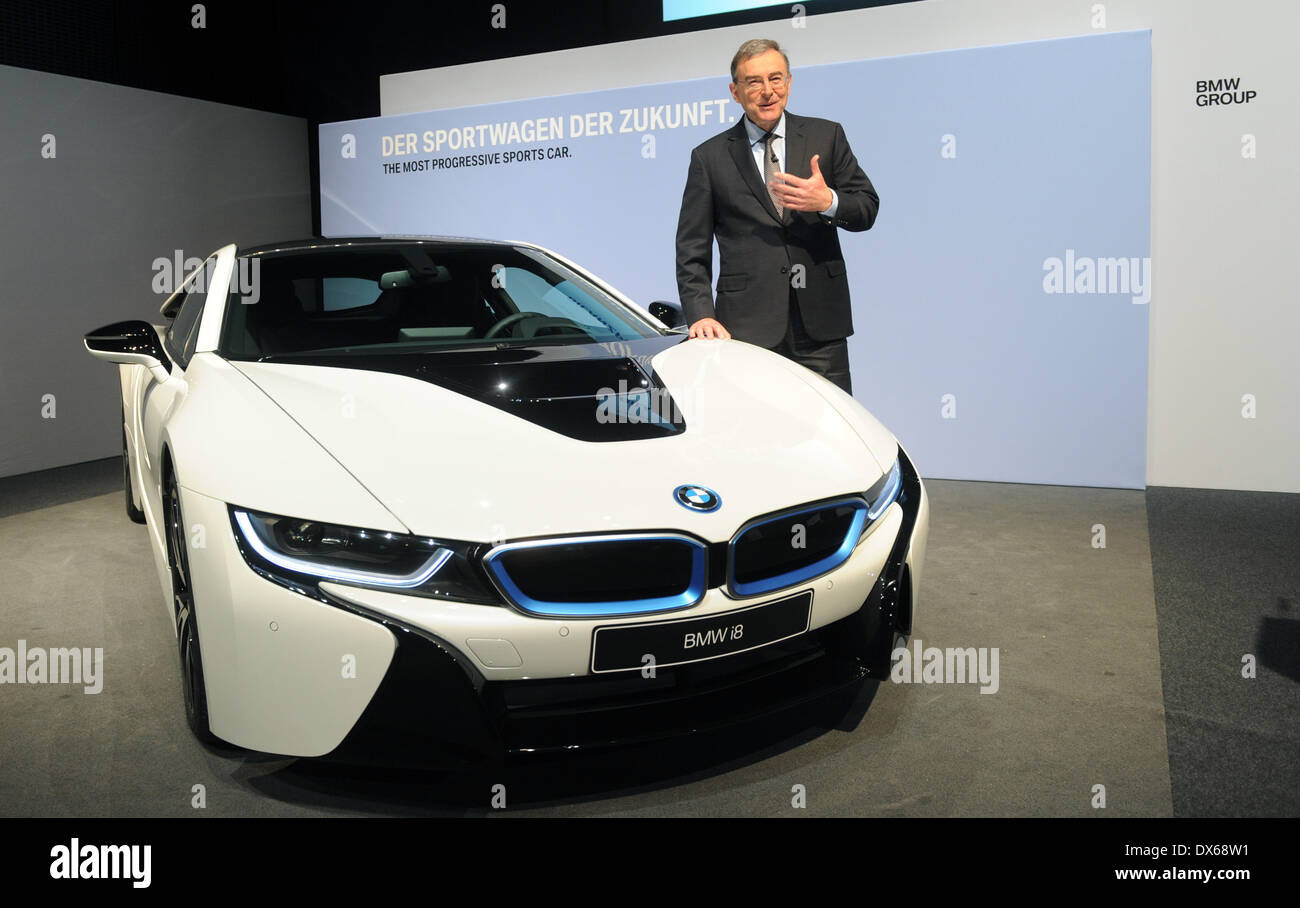 Bmw chairman board norbert reithofer hi-res stock photography and ...