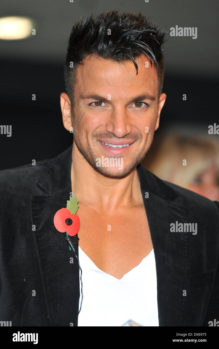 Peter Andre signs copies of his new album 'Angels & Demons' at HMV ...