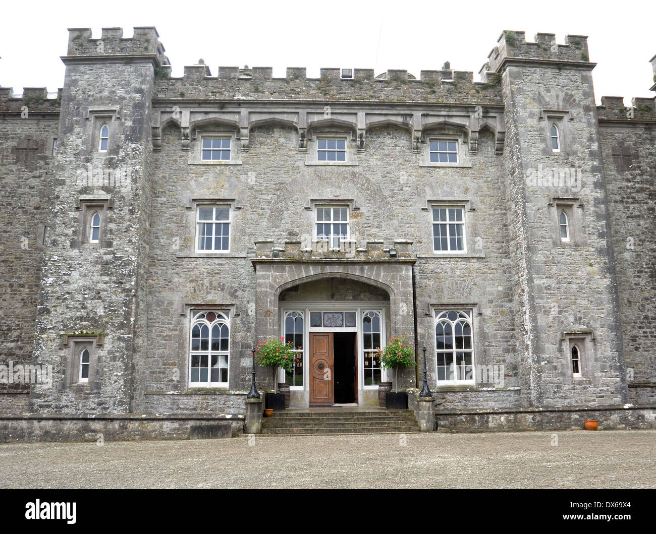Slane Castle Press conference at Slane Castle to announce Bon Jovi's ...