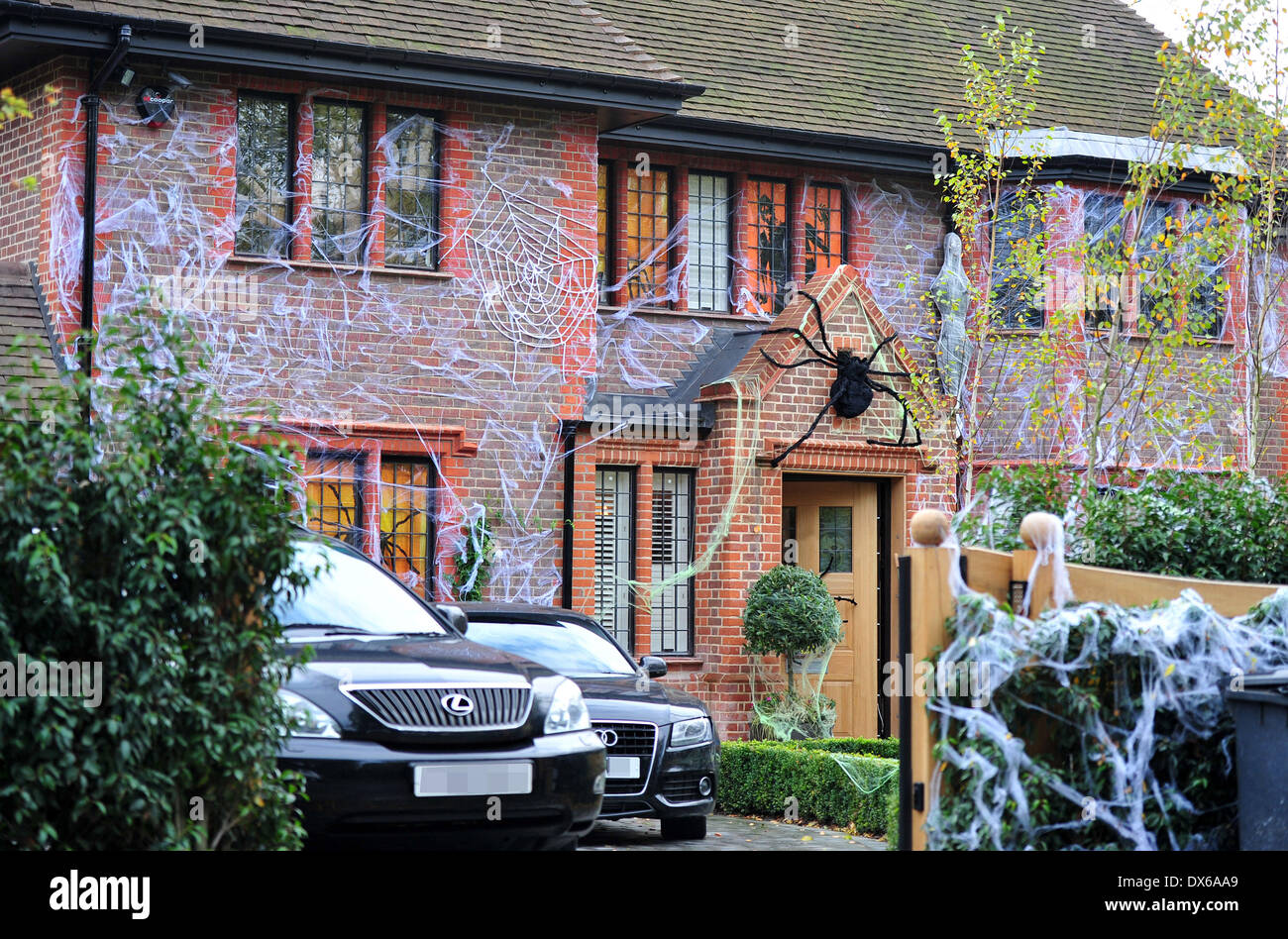 Jonathan Ross' neighbour's house Preparations are underway at Jonathan ...