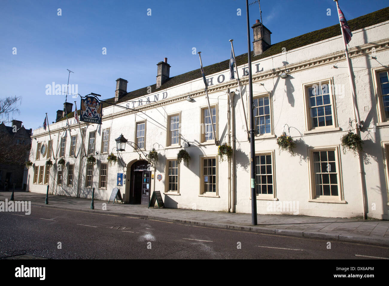 Historic strand hotel building in the town centre of calne hi-res stock ...