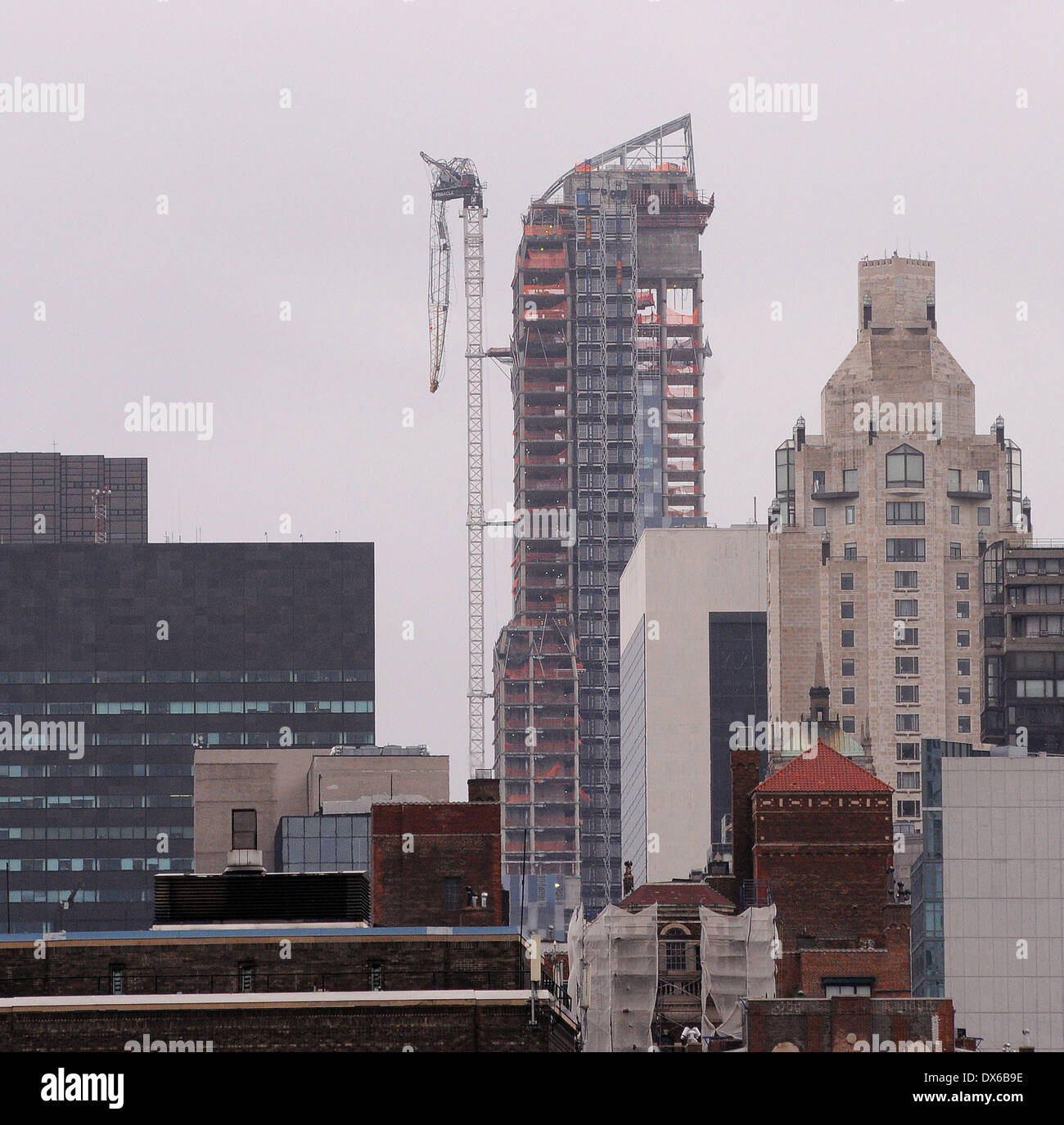 Damaged Crane above 57th street in Midtown Manhattan after Hurricane ...