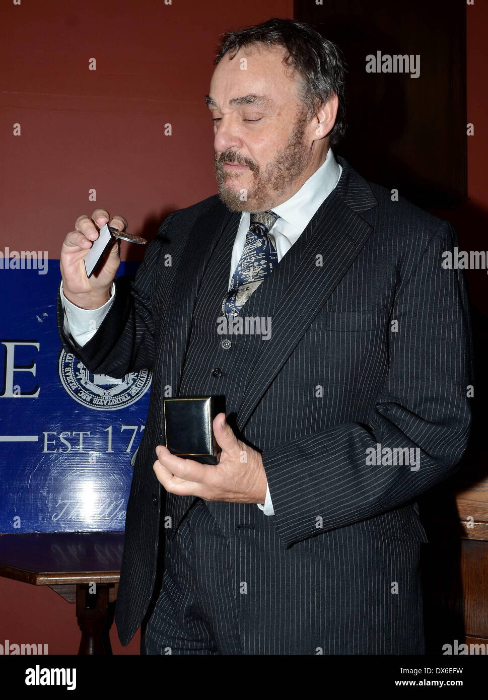 John Rhys Davies receives the Burke Medal from The Hist - Historical ...