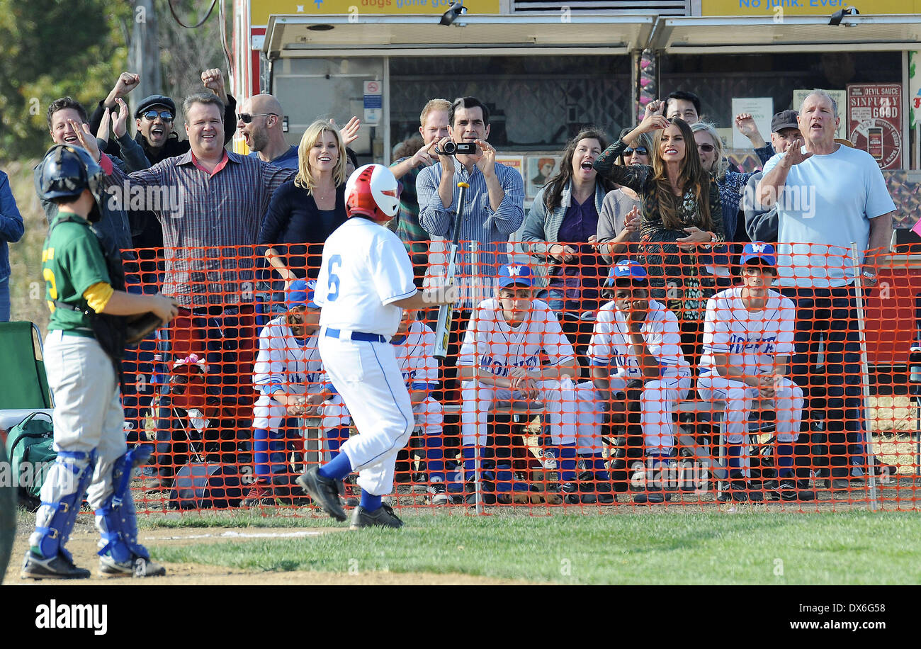 Eric Stonestreet, Julie Bowen, Jesse Tyler Ferguson, Ty Burrell, Sofia ...