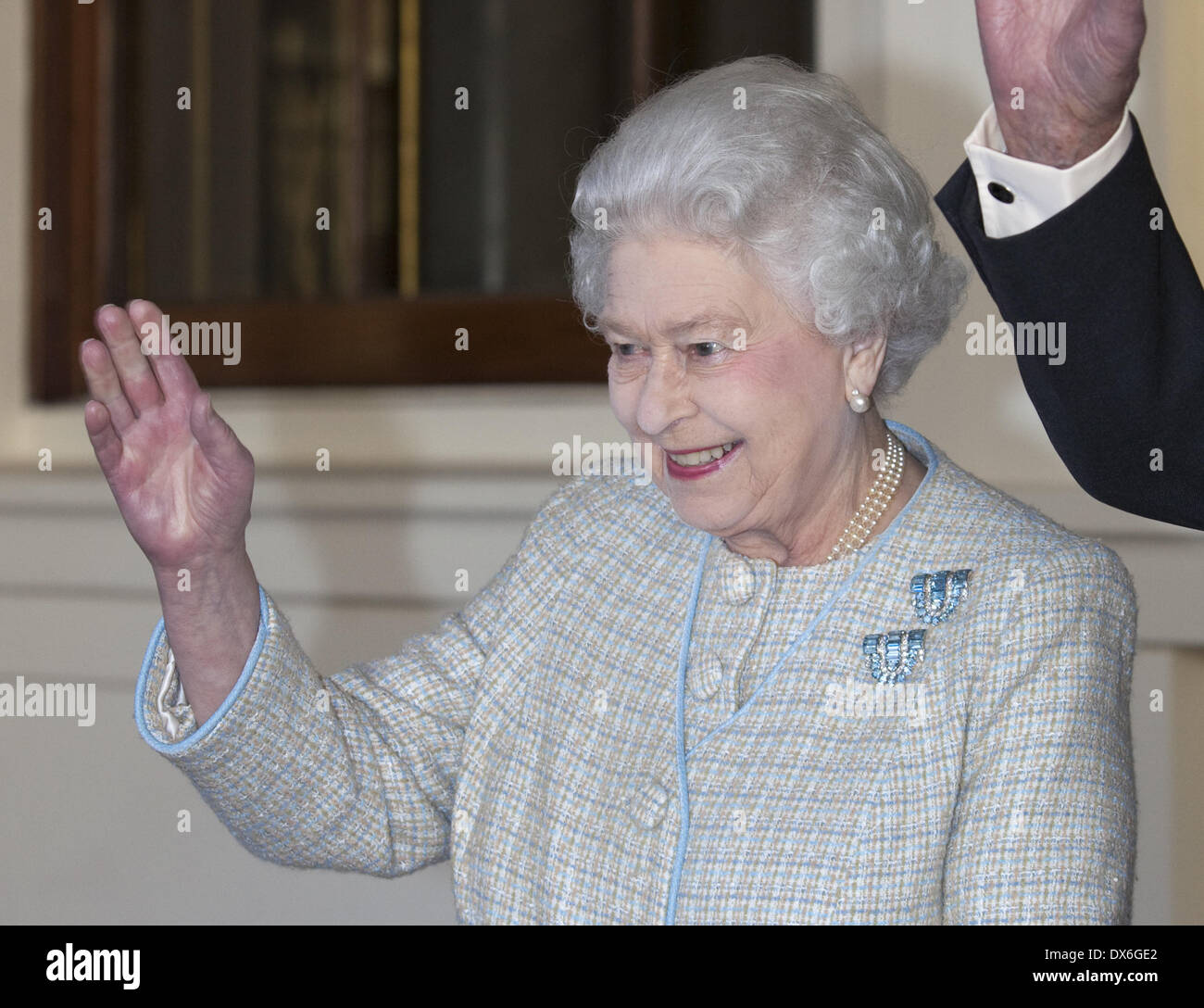 Queen Elizabeth II and HRH The Duke of Edinburgh say goodbye to The ...