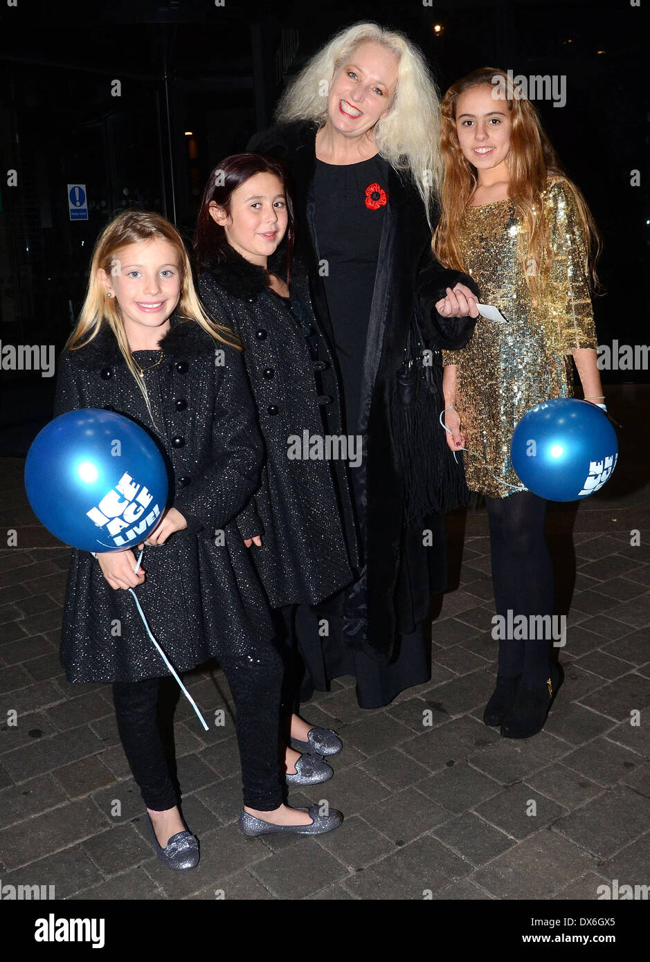 Debbie Bright World Premiere of 'Ice Age Live! A Mammoth Adventure' at ...