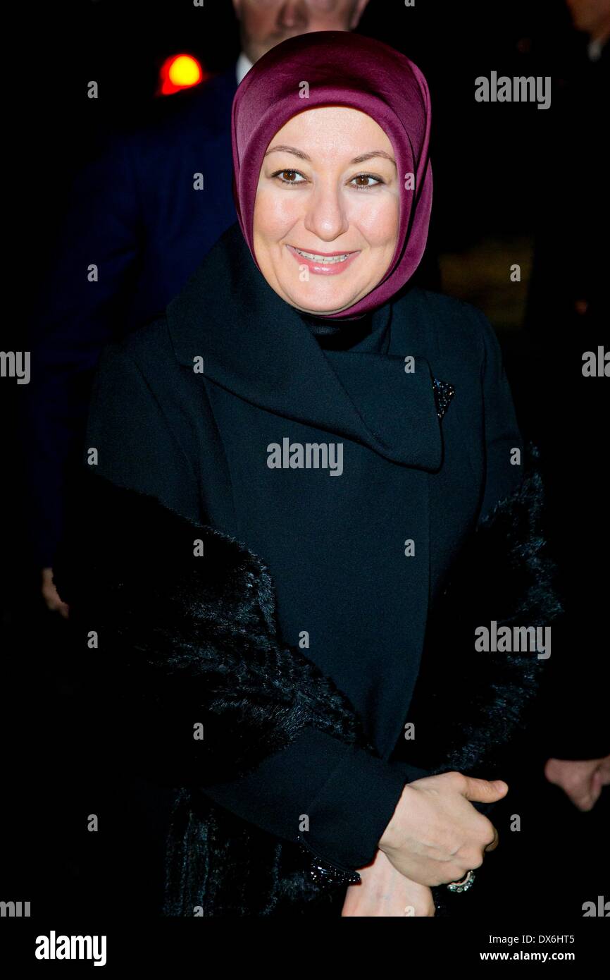 Gul hayrunnisa hi-res stock photography and images - Alamy