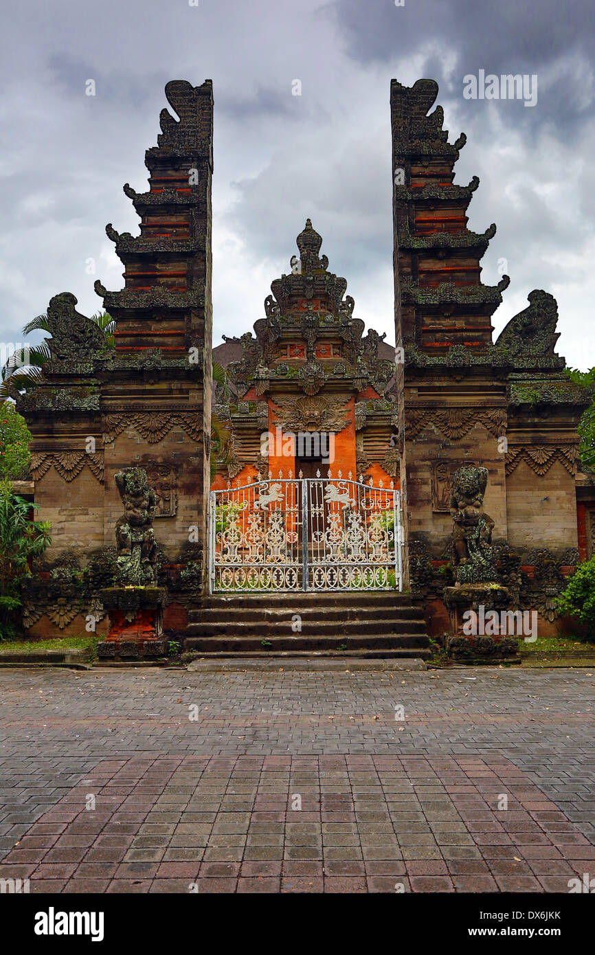 Temple in the Bali Museum, Denpasar, Bali, Indonesia Stock Photo - Alamy