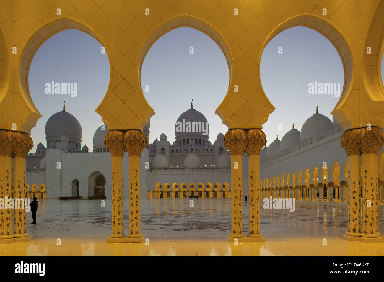 Middle East, UAE, Abu Dhabi, Sheikh Zayed Bin Sultan Al Nahyan Mosque ...