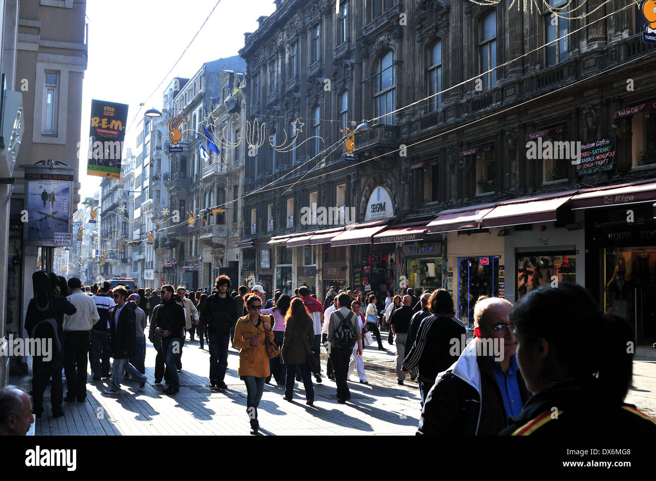 Street view of Istanbul, Turkey Stock Photo - Alamy