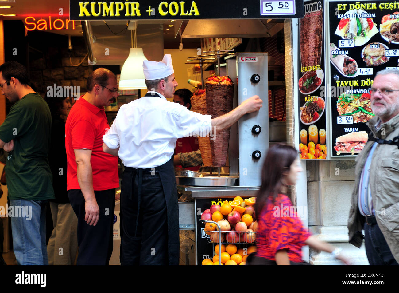 Covered open market hi-res stock photography and images - Alamy