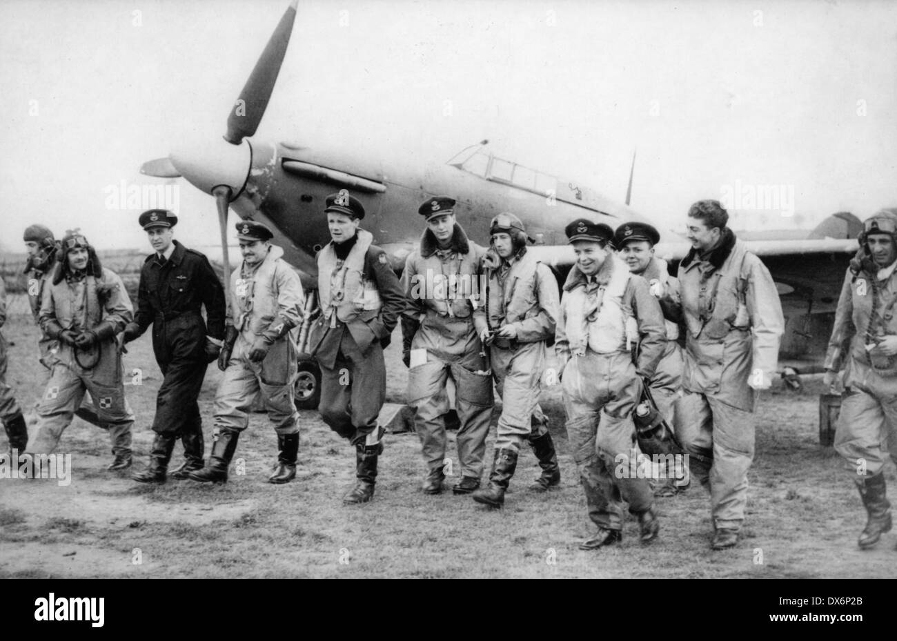 EAGLE SQUADRON - American pilots of 71 (Eagle) Squadron RAF at Kirton ...