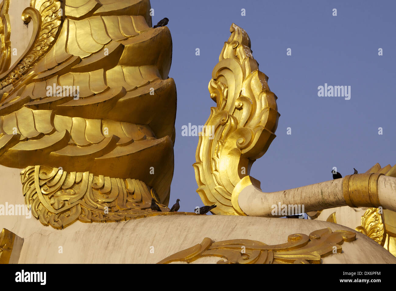 30 foot high 'Chinthe' (half-lion & half-dragon guardian figure ...
