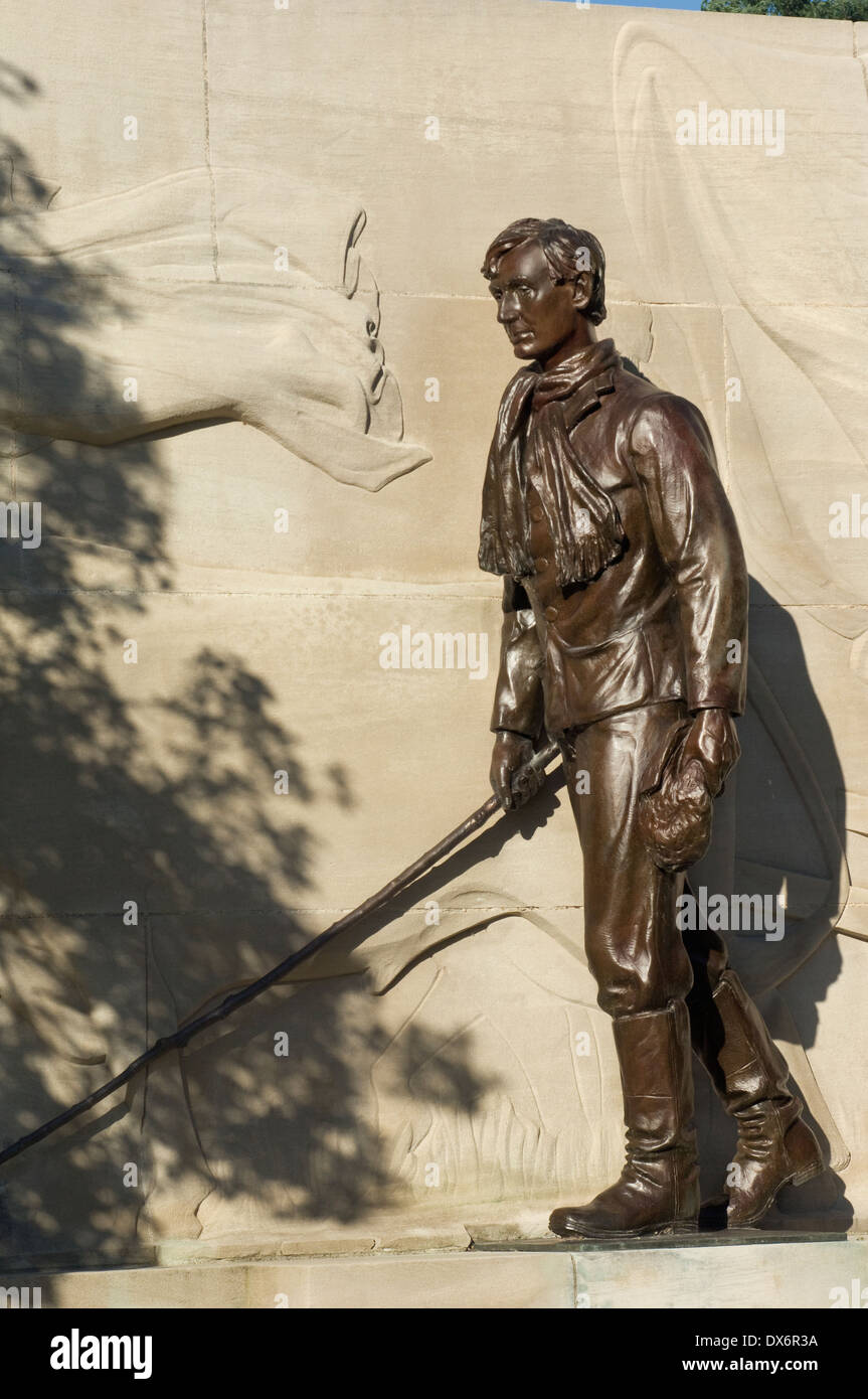 Abe Lincoln entering Illinois as a young man, 1830, statue on the ...