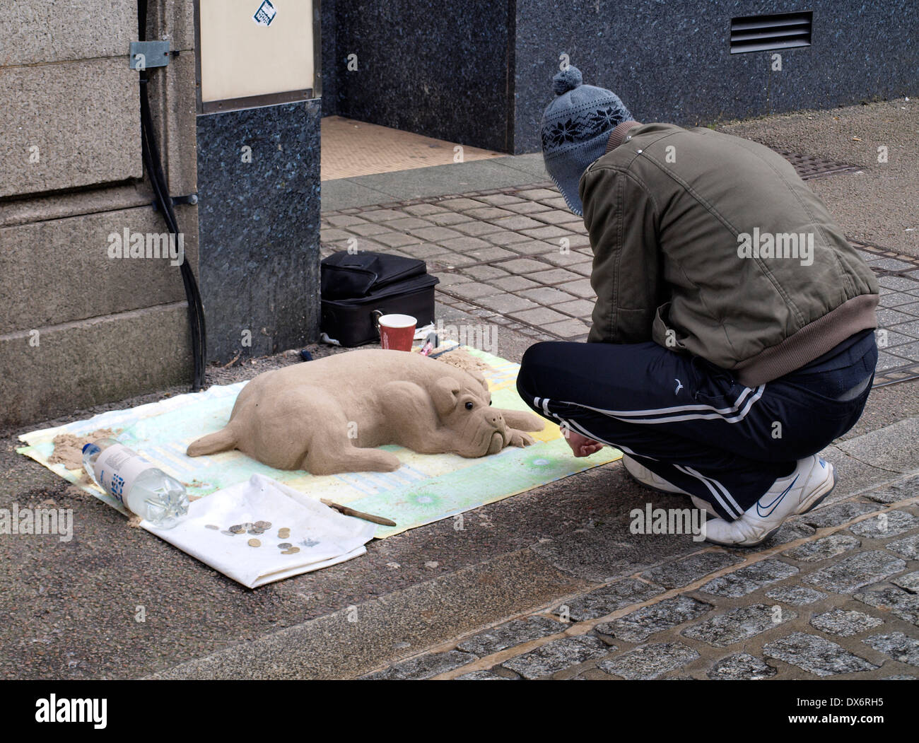 Falmouth street art hi-res stock photography and images - Alamy