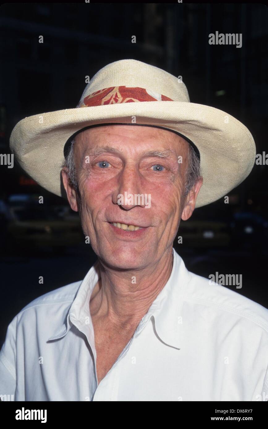 Tom aldredge hi-res stock photography and images - Alamy