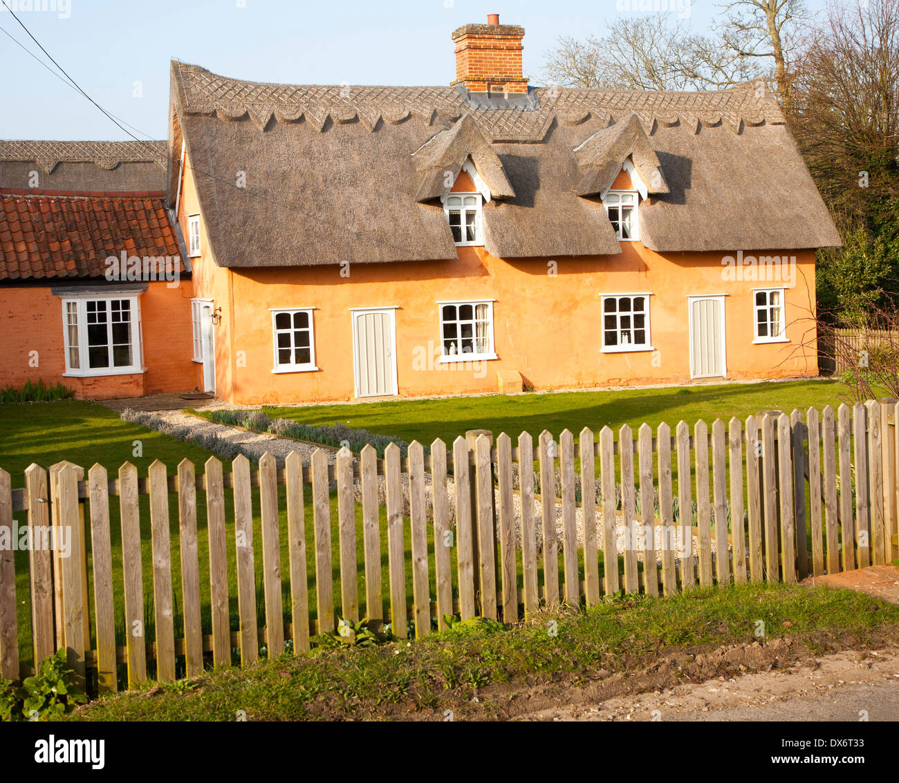 Ochre painted house hi-res stock photography and images - Alamy