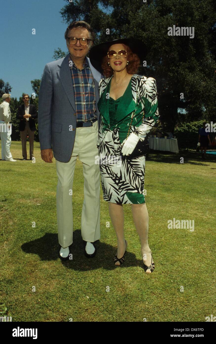 STEVE ALLEN with Jane Meadows 1989.f8476.(Credit Image: © Bob V. Noble ...