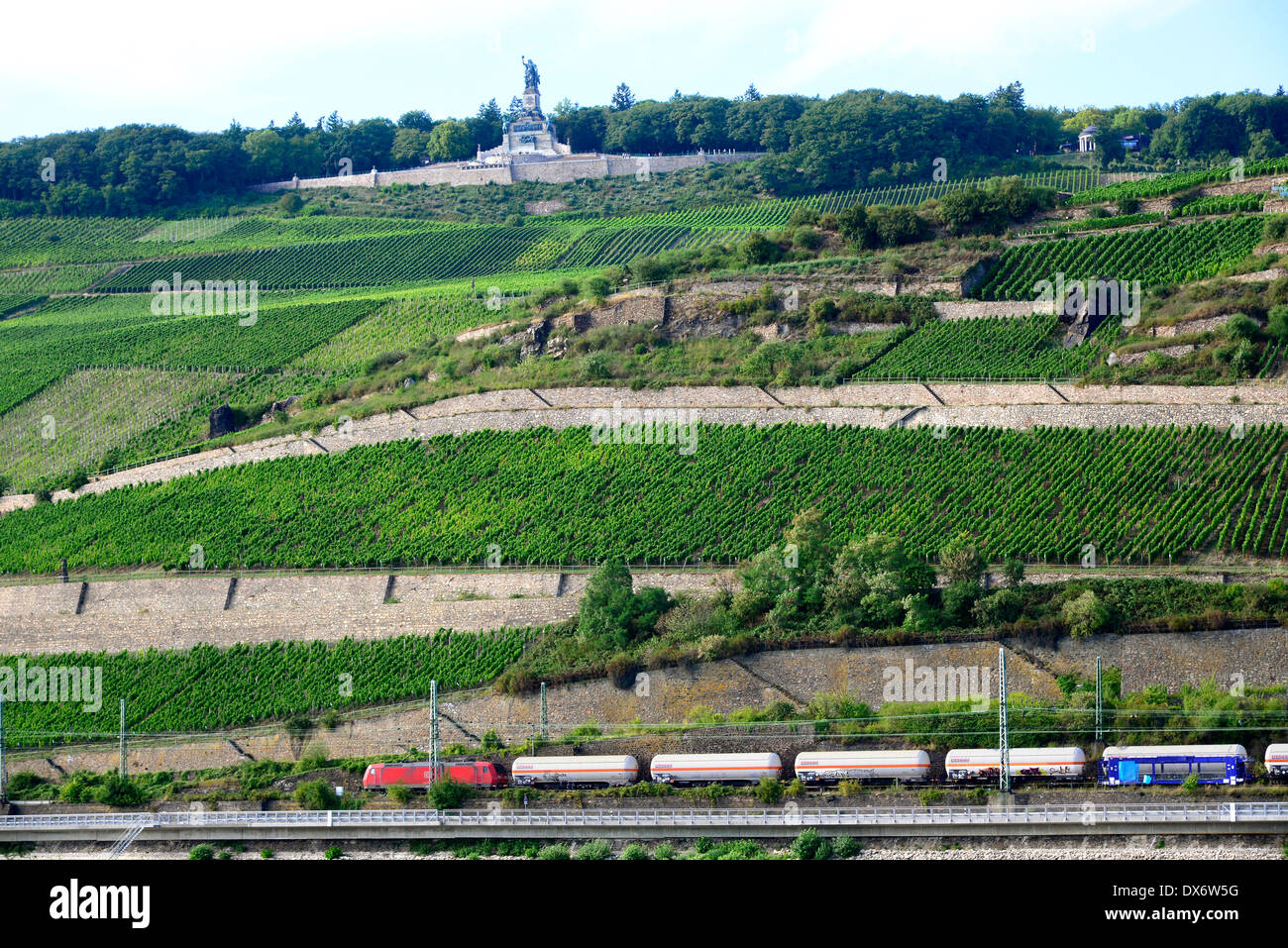 Farmer boat transport crops harvest hi-res stock photography and images ...