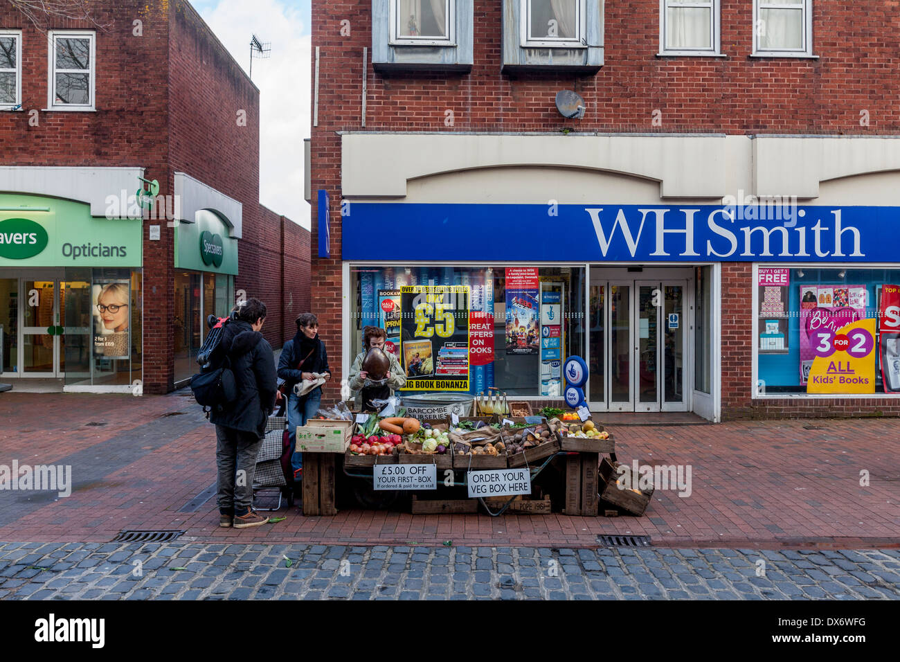 Market Stall, Cliffe High Street, Lewes, Sussex, England Stock Photo ...