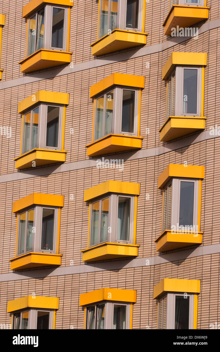 Modernist design building hi-res stock photography and images - Alamy