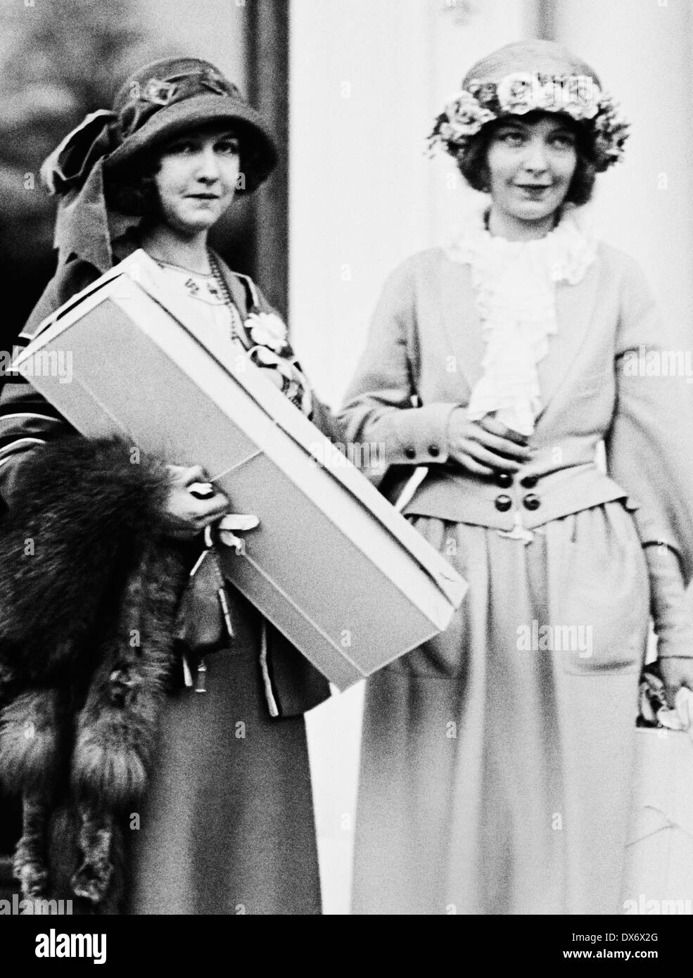 Lillian And Dorothy Gish