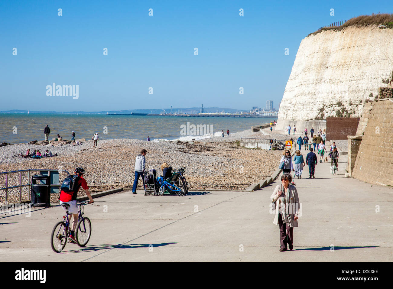 Rottingdean beach sussex hi-res stock photography and images - Alamy