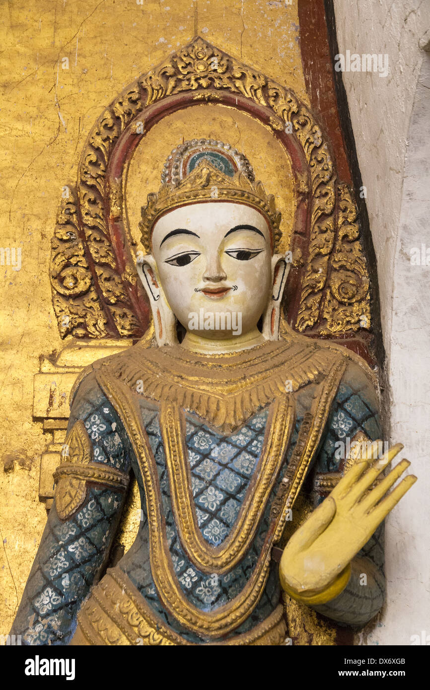 A Buddha statue inside Ananda Temple, Old Bagan, Bagan, Myanmar, (Burma ...