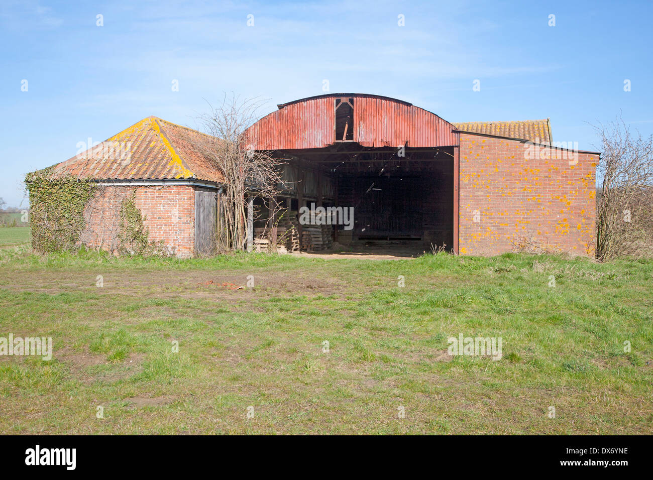 Barn used for farm storage in field at Easton, Suffolk, England Stock ...