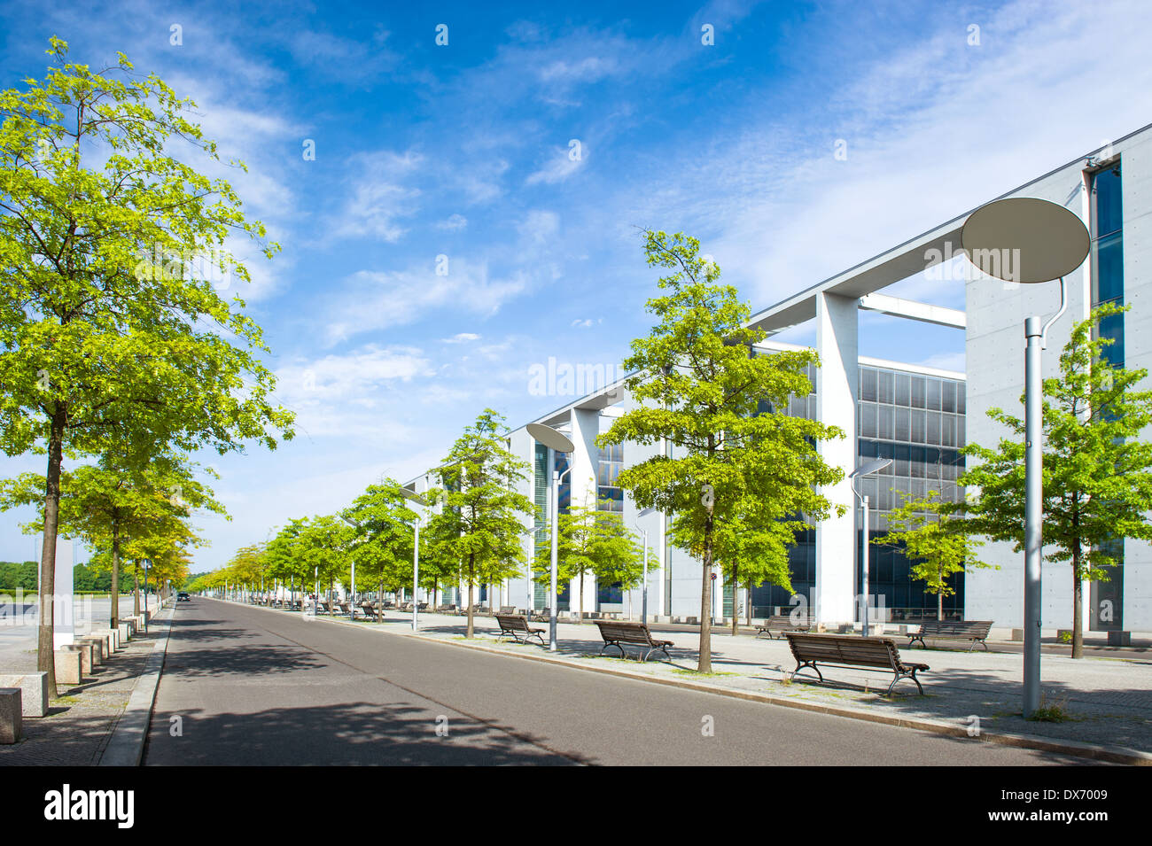 Urban city landscape hi-res stock photography and images - Alamy
