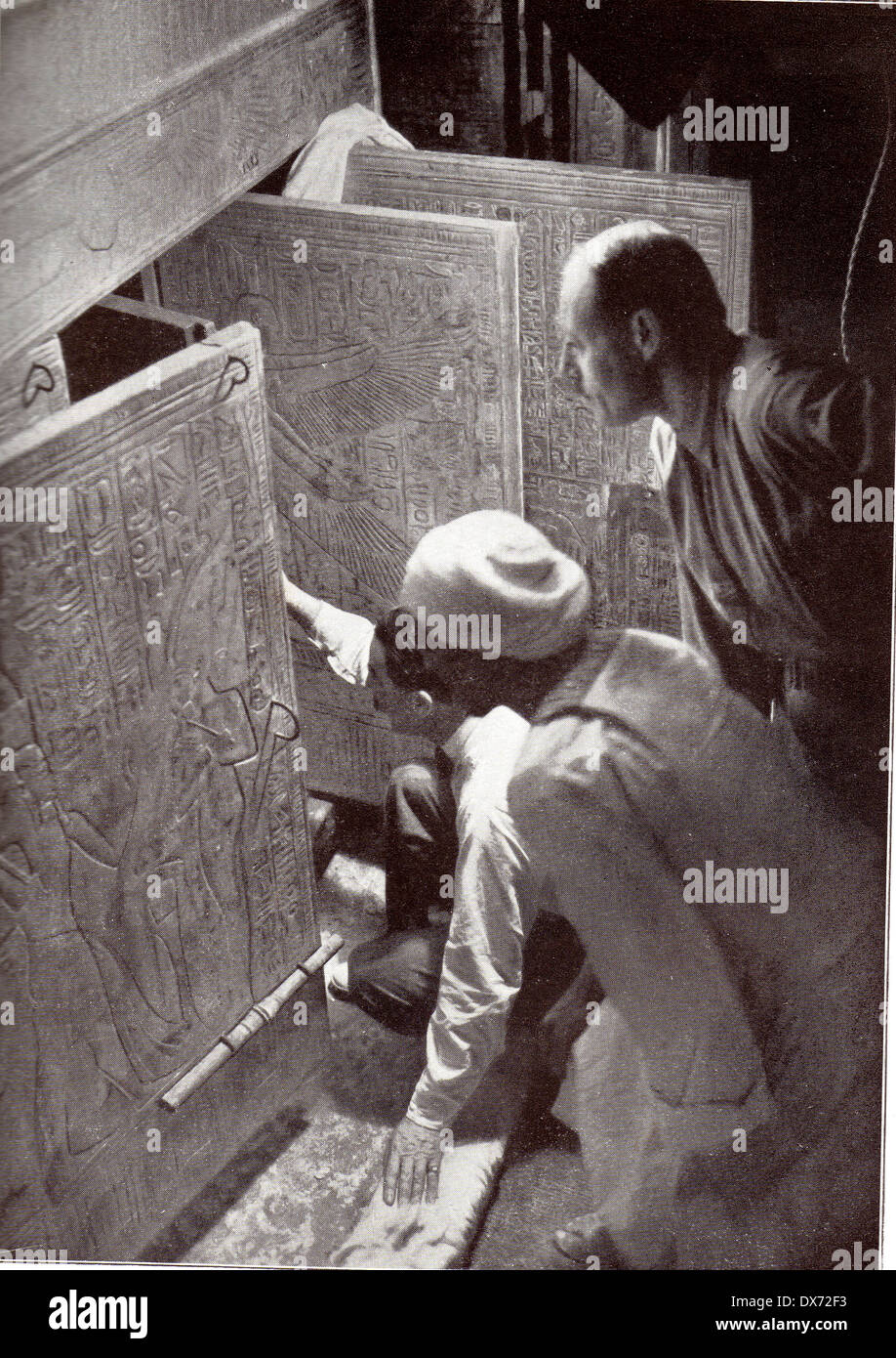 Howard carter archeologist hi-res stock photography and images - Alamy