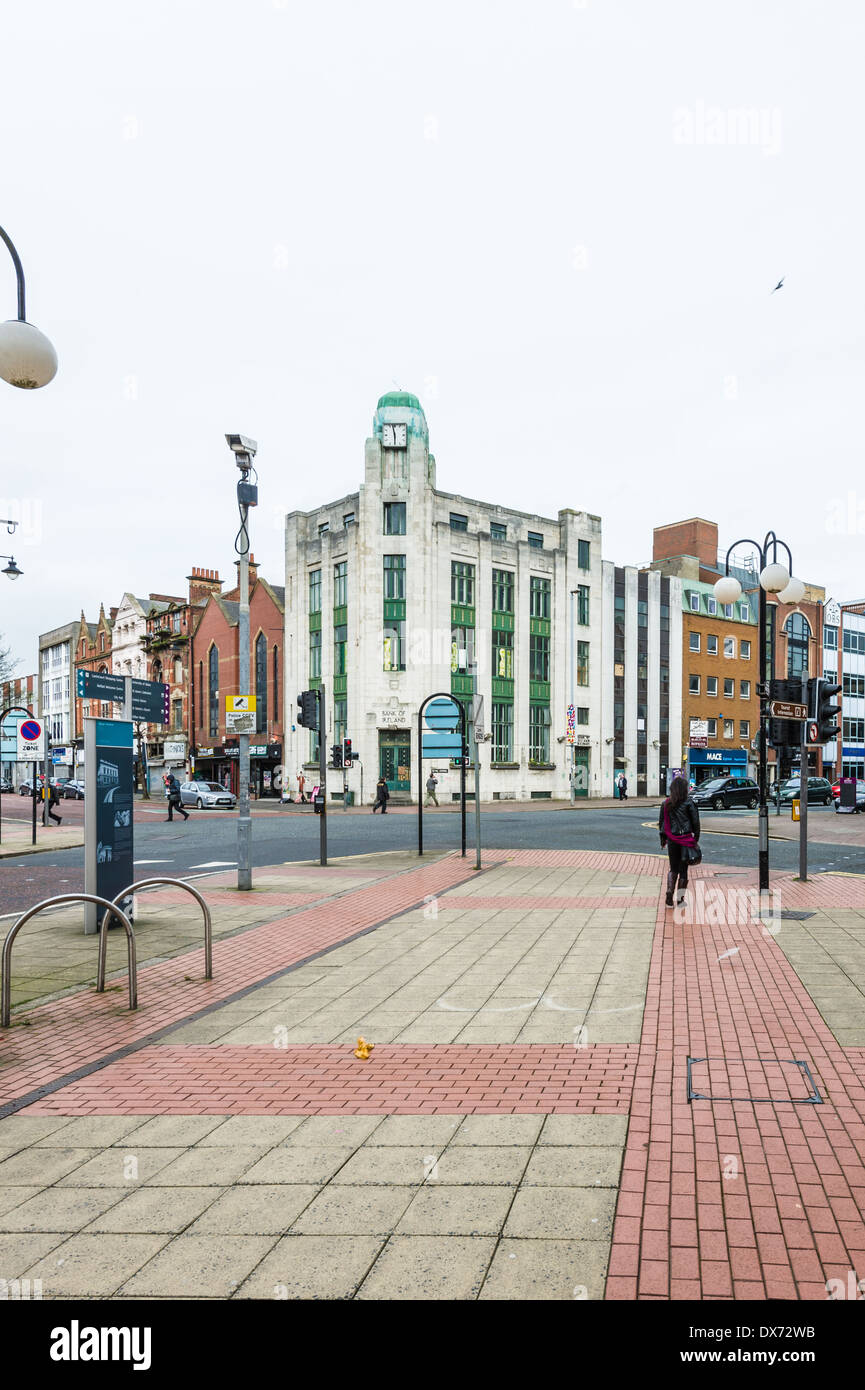Bank buildings belfast hi-res stock photography and images - Alamy
